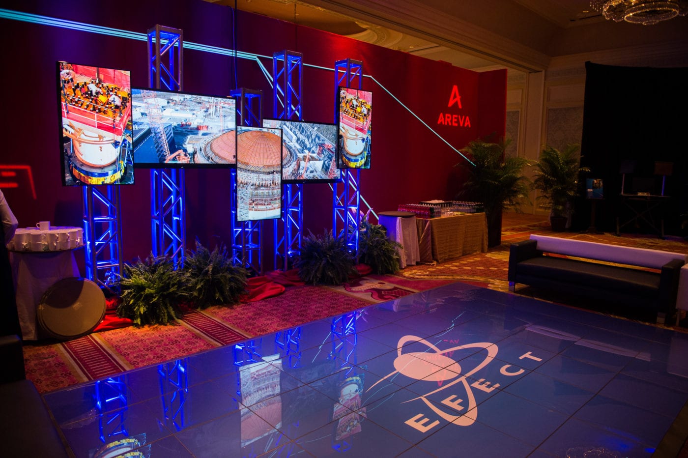 FrontLine Exhibits - Marketing Events - Outdoor Marketing Exhibits ...